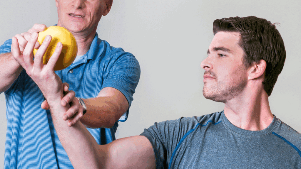 How Does Physical Therapy Help a Rotator Cuff Injury?